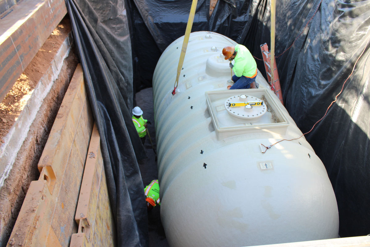 QUIKTRIP | SINGLE-COMPARTMENT DIESEL UNDERGROUND TANK INSTALLATION ...